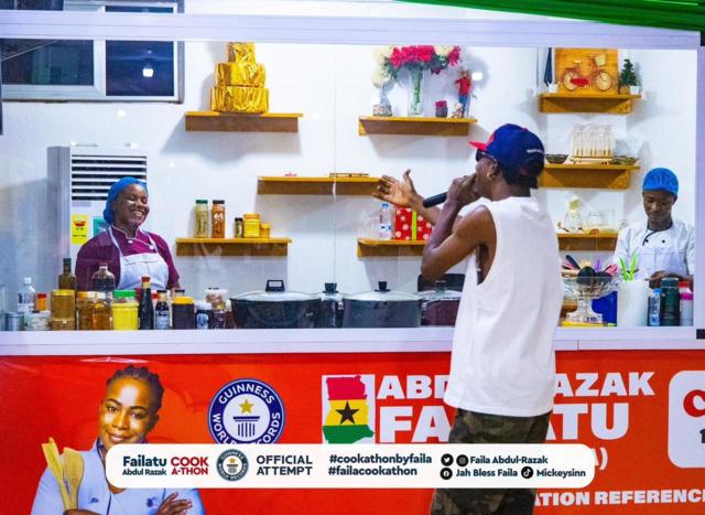 Abdul-Razak Failatu Guinness world record for longest cooking marathon ...