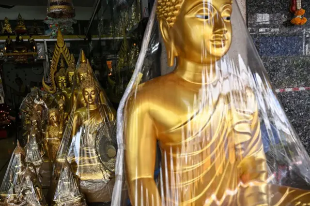 หลวงเจ้: เหตุใดอาร์ตทอย “อมิตโตโฟ (Amitofo)” เป็นเรื่องอ่อนไหวในสังคม ...