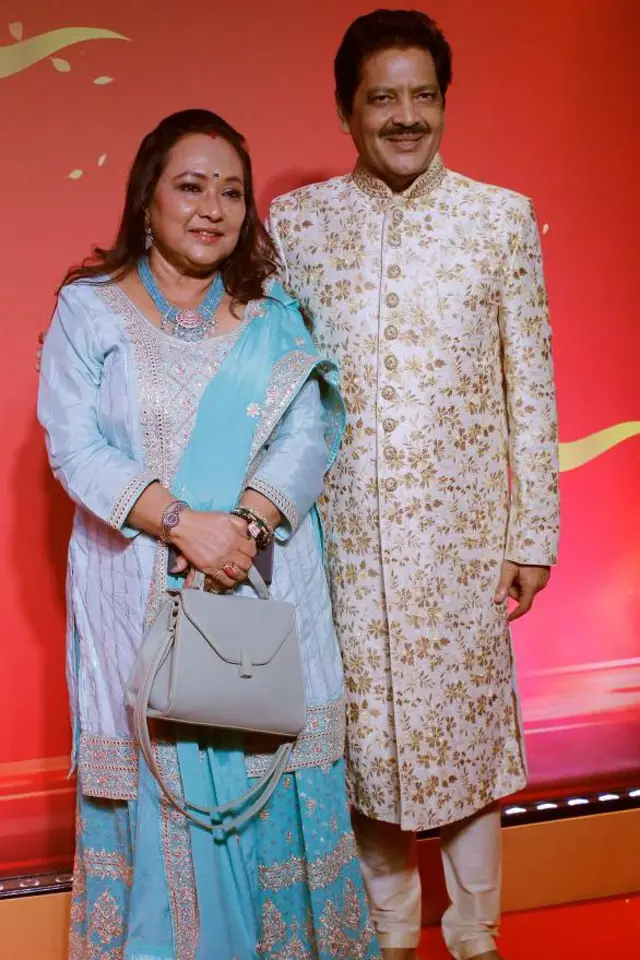 Udit Narayan's Controversy: ਇੱਕ ਮਹਿਲਾ ਫ਼ੈਨ ਨੂੰ ਕਿਸ ਕਰਨ ਬਦਲੇ ਵਿਵਾਦਾਂ ...