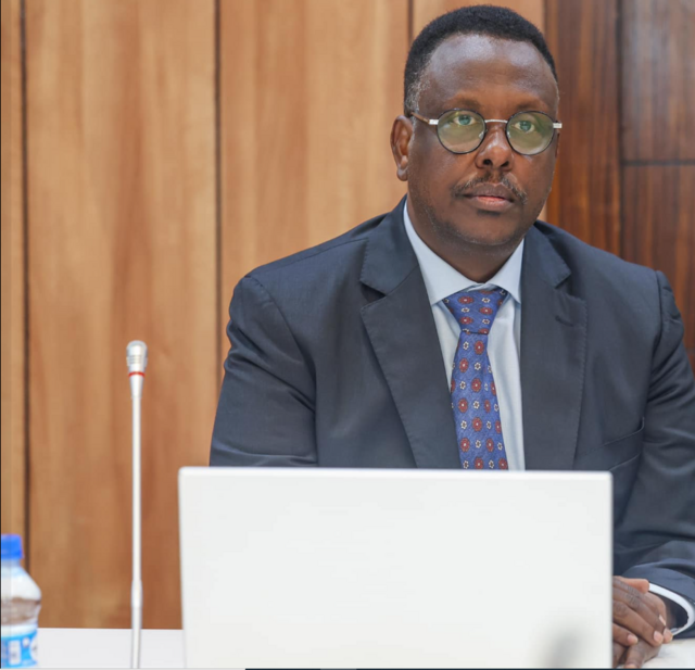 Muxuu yahay heshiiska ay cabsida badan ka muujiyeen siyaasiyiinta ee ay ...