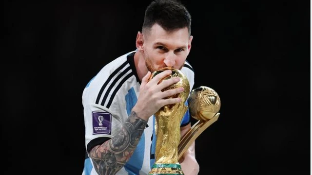 Ban shirya ritaya ba- Messi - BBC News Hausa