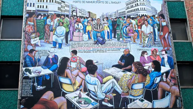 Visite guidée à Matongé, le quartier africain de Bruxelles - BBC News ...