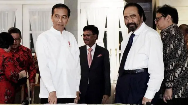 Pemilu 2024: Surya Paloh bertemu Jokowi, apakah dalam rangka penjajakan ... Pemilu 2024: Surya Paloh bertemu Jokowi, apakah dalam rangka penjajakan ...