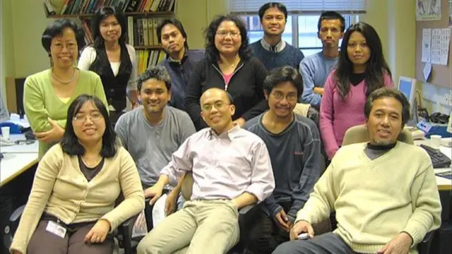 Radio BBC Indonesia 'undur diri' setelah 73 tahun mengudara - BBC News ...