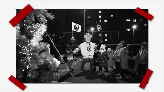 «Бир русмиз. Худо биз билан». Россияда қандай қилиб ўта миллатчи ўнглар ...