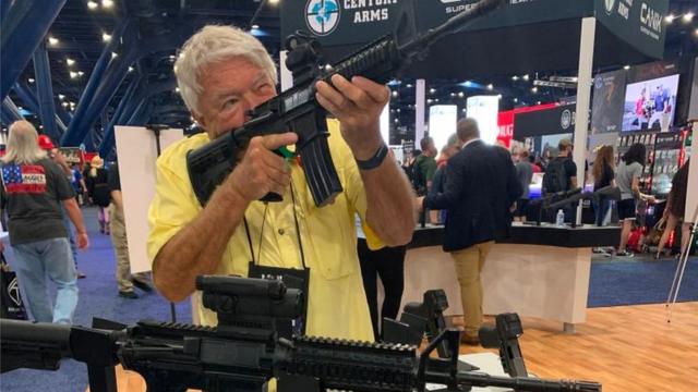 Masacre en Texas | “Ante tiroteos como este, debemos comprar más ...