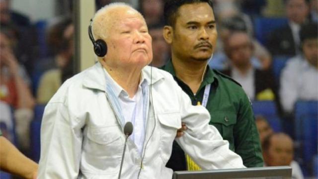 Pemimpin Khmer Merah didakwa pengadilan bersalah atas genosida - BBC ...