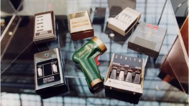 Mengulik sejarah unik 'remote control' televisi - BBC News Indonesia