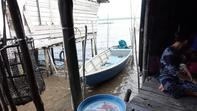 Rempang: ‘The Power of Emak-emak’ melawan relokasi - ‘Kami tak ada senjata, kami taruhan nyawa ...