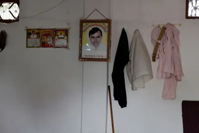 India: Ratusan orang tewas dalam festival keagamaan, mengapa orang tertarik ikut sekte dan guru ...