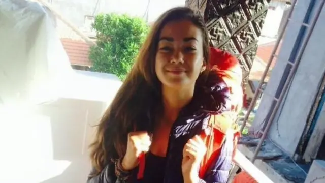 Bıçaklanarak öldürülen İngiliz'in cenazesinde Kuran'dan ayet okunacak ...