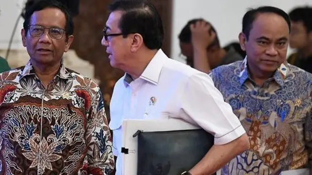 Pemilu 2024: Kabinet Jokowi bakal 'kacau-balau' jika Sri Mulyani dan sejumlah menteri mundur ...