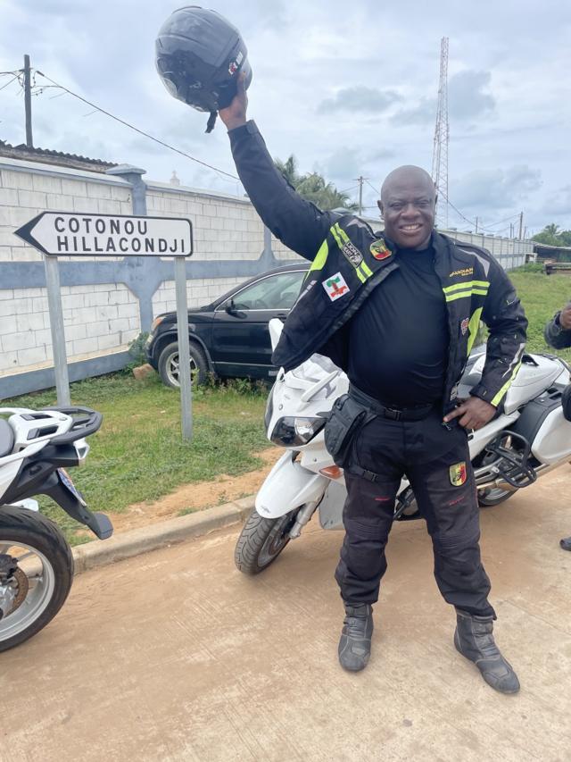 Kunle Adeyanju: Nigerian man wey ride bike from London to Lagos tok wetin im eye see and how e ...