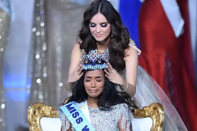 Miss world 2019 store