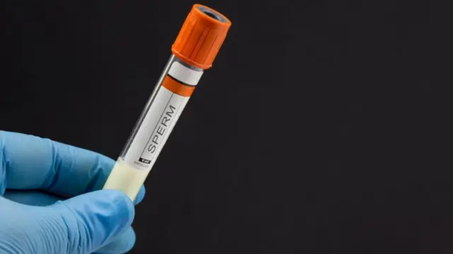 Austiraaliyaan ispermiin arjoomaan argame baankii keessatti walmaknaan ...