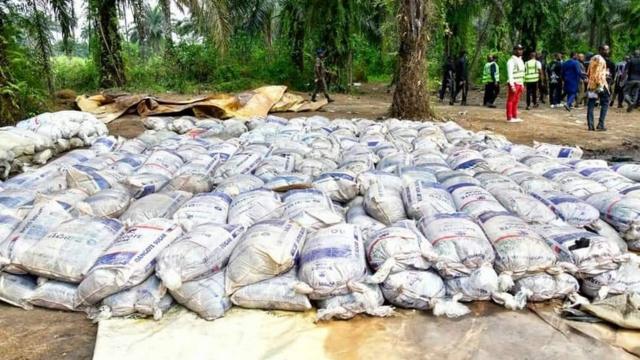 Soot in Port Harcourt: Wetin don hapun afta Rivers state Governor ...