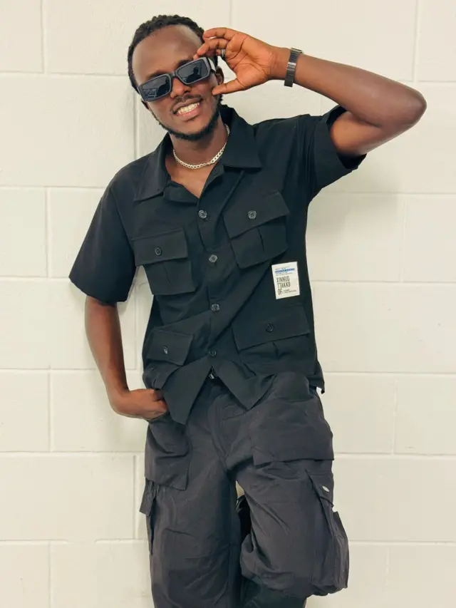 DJ Fernando, umuririmvyi akunzwe mu Burundi, yipfuza gushinga ishure ry ...