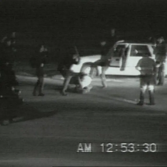 Cómo fueron los violentos disturbios por el caso Rodney King que ...