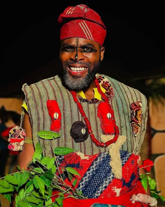 Iṣẹ́ tíátà ni kò jẹ́ kí n kàwé – Ibrahim Chatta - BBC News Yorùbá