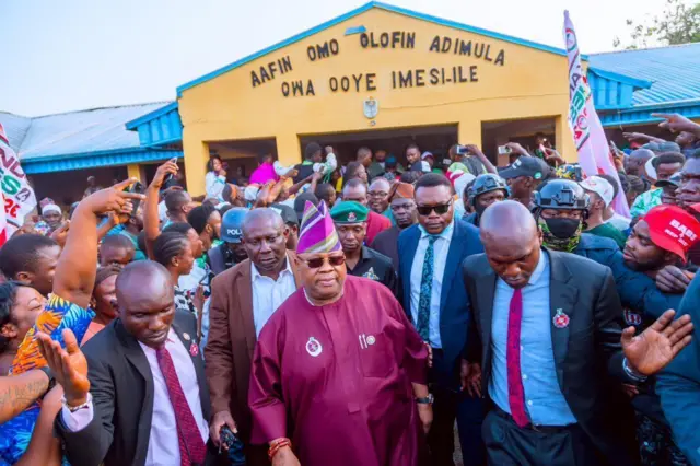 Osun LG crisis: Davido chook mouth for governor Adeleke and Oyetola local government crisis for ...
