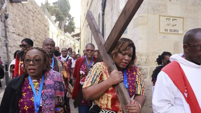 Good Friday: Quotes, messages and Photos from around di world - BBC ...