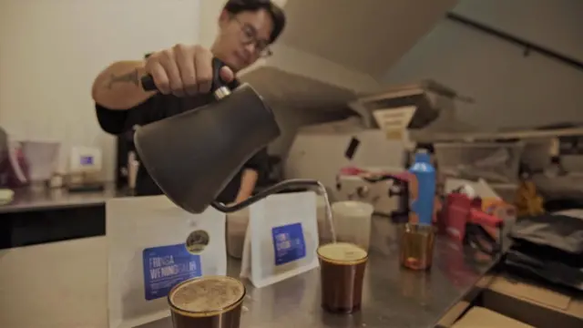 Perubahan iklim membuat kopi arabika berkualitas tinggi semakin sulit didapatkan di Indonesia ...