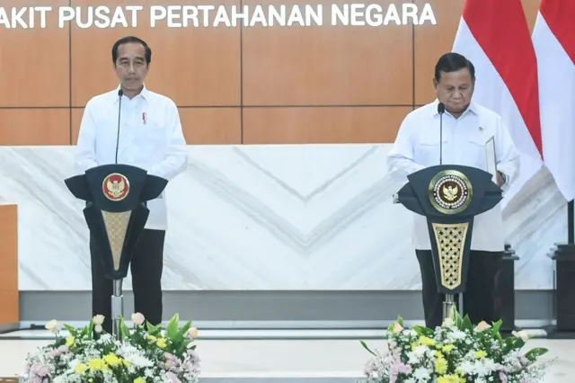 Parpol koalisi 2024: 'Politik gotong royong' Jokowi dikhawatirkan berujung pada 'pemerintahan ...