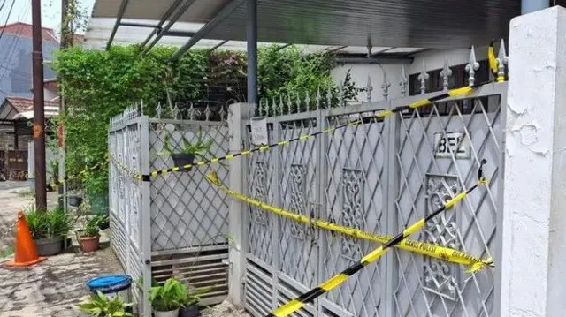 Fakta-fakta anak bunuh ayah dan neneknya di Jaksel – Bagaimana kronologi dan apa motifnya? - BBC ...