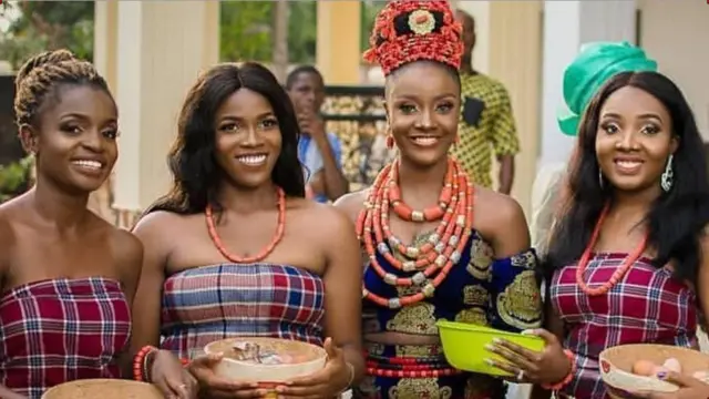 Nwata, nwa agbọghọ, ogoli, Eze nwaanyị, agadị nwaanyị, ajadu na aha ndị ...