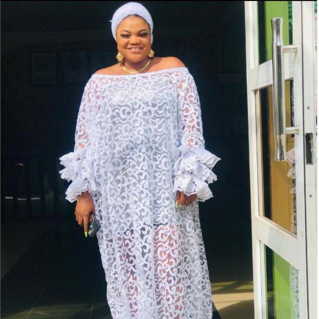 Basira Beere: Torí iṣẹ́ tíátà, ìyá mi ní òun yóò já mi sí ìhòòhò, bàbá ...