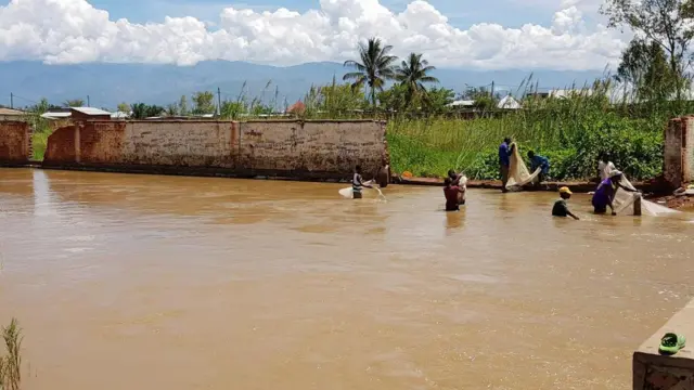 ‘N’ihema ryo gusakara akazu sinzi iyo nzorivana’- uwatewe n’imyuzure ya ...