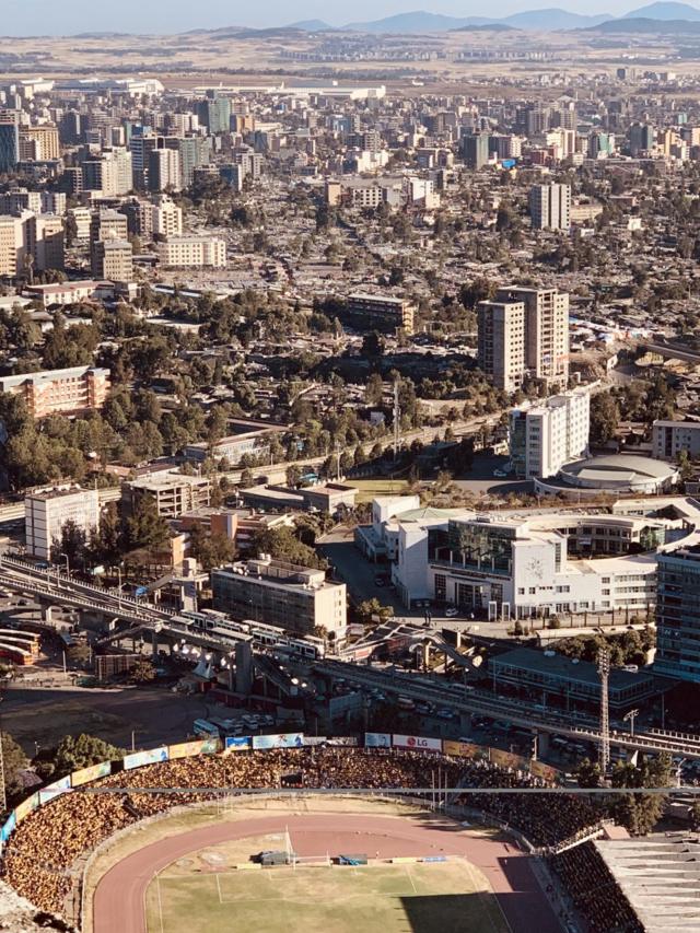 Suurawwan ajaa'ibo Finfinnee ammaa agarsiisan - BBC News Afaan Oromoo