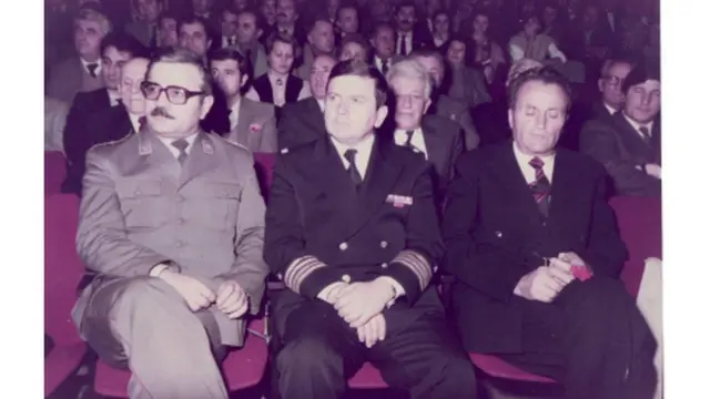 Rat u Jugoslaviji: Kontroverzna smrt admirala besprekorne biografije ...