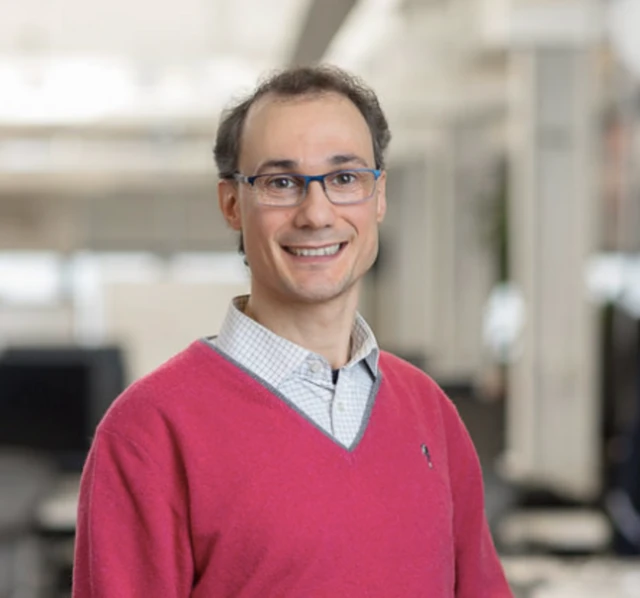 Kecerdasan buatan: Kisah ilmuwan AI Indonesia satu-satunya di markas DeepMind di London - BBC ...