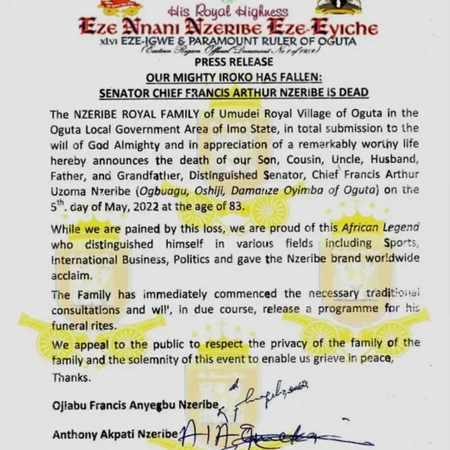 Arthur Nzeribe Buried: Etu mmemme akwamozu ya siri gaa - BBC News Ìgbò