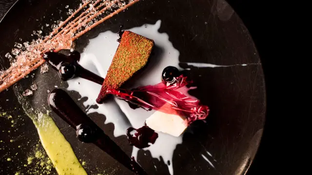 "Perder el sentido del gusto me convirtió en un mejor chef": la historia de Grant Achatz, uno de ...