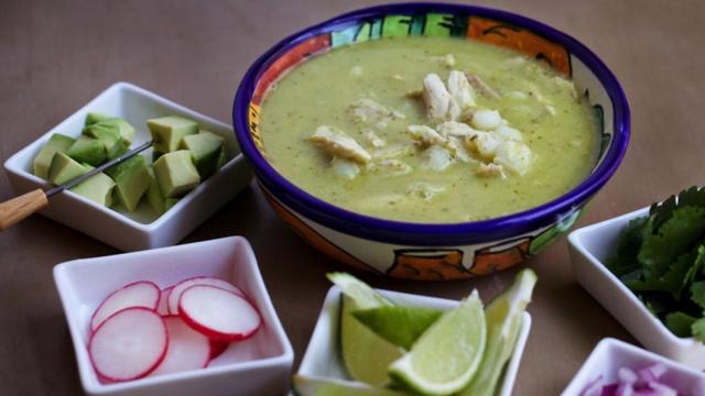El sangriento origen del pozole, uno de los platos más tradicionales de ...