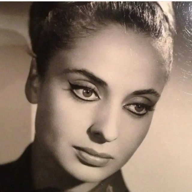 Ayten Gökçer: Usta tiyatrocu 84 yaşında hayatını kaybetti - BBC News Türkçe