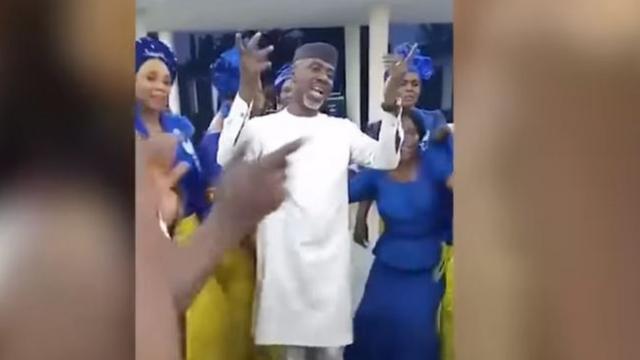 Uche Nwosu: Ebumnobi ndị nwụchiri m bụ igbu m - BBC News Ìgbò