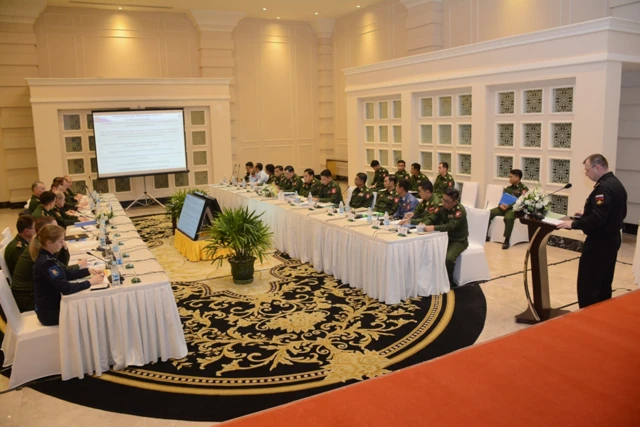 ဒီဇင်ဘာ ၁ ရက်ထိပ်တန်းသတင်းများ ပန်ဆန်းဗုံးကွဲမှု လူသေဆုံးမှုရှိ Bbc