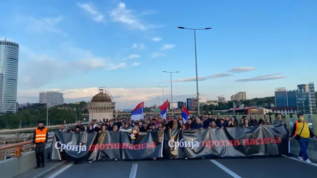 Protesti u Srbiji: U Beogradu nove demonstracije zbog nasilja u zemlji ...