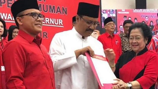 Kasus 'foto' Azwar Anas: Mengapa masyarakat lebih menyoroti isu 'moral ...