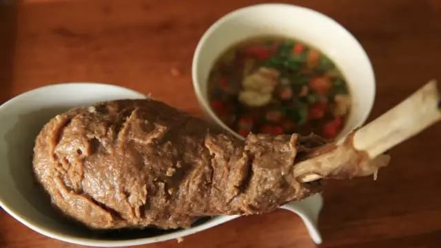Di balik viralnya Bakso Beranak dan Bakso Mangkuk di media sosial - BBC News Indonesia