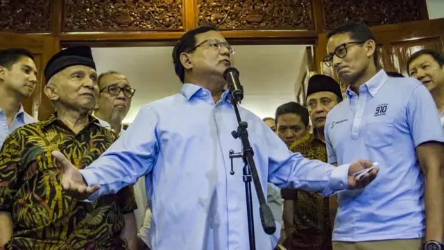 'Hoaks Ratna Sarumpaet': Tokoh-tokoh ternama yang juga pernah tertipu ... 'Hoaks Ratna Sarumpaet': Tokoh-tokoh ternama yang juga pernah tertipu ...