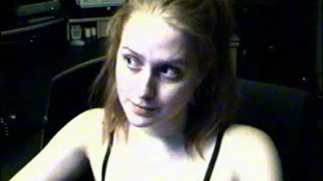 Conheça Jennifer, a primeira mulher a transmitir sua vida ao vivo na ...