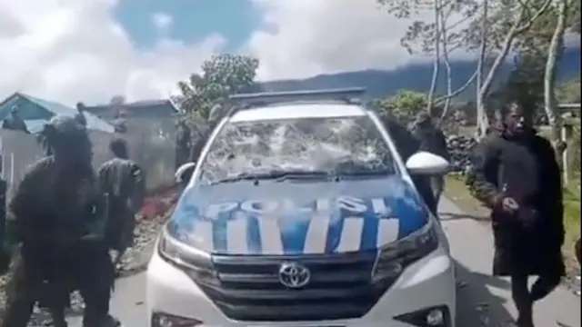 Papua: Puncak Jaya ricuh usai kematian tiga warga asli Papua yang dituding anggota OPM ...