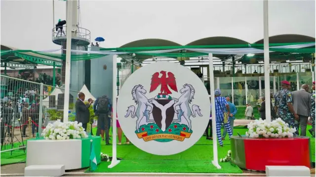 Bola Tinubu inauguration: Pictures of how Tinubu swearing in ceremony happun - BBC News Pidgin