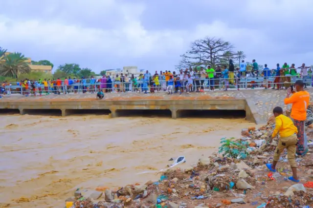 Sawirro: Saameynta fatahaadaha Baydhabo - BBC News Somali