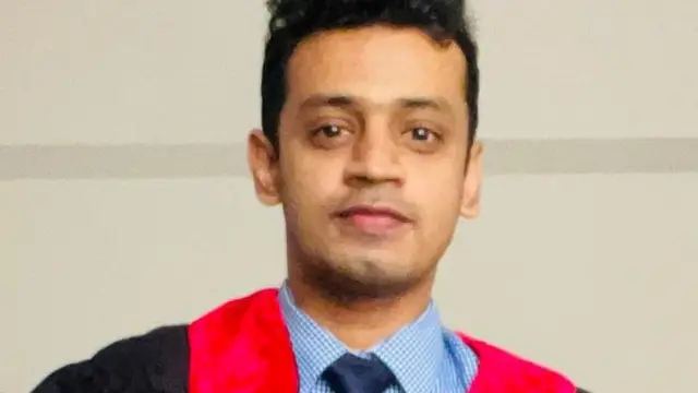 "ශ්‍රී ලංකාව හැර යන්නේ නෑ": කායික වෛද්‍ය විද්‍යාවේ මෙරට 'ලාබාලතම ...