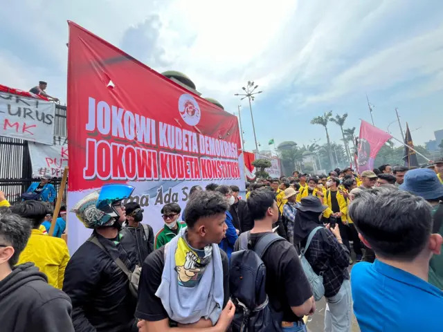 Demo hari ini: Mengapa Garuda Pancasila digunakan dalam 'peringatan darurat Indonesia' dan ...